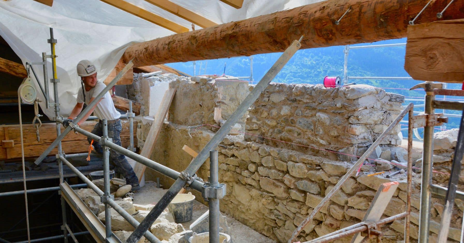 Ce couple sauve une ferme vieille de 300 ans depuis 1992